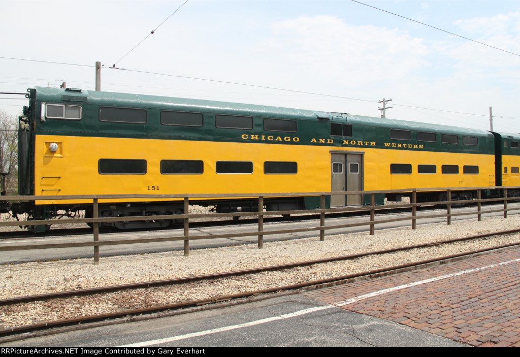 CNW 151 - Chicago & North Western